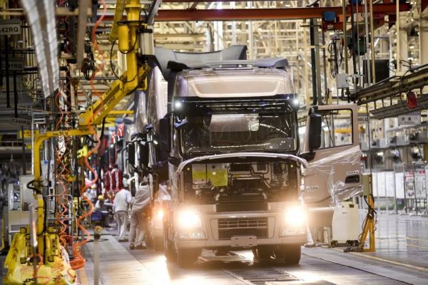 DFCV Creating New Records | Truck & Bus News