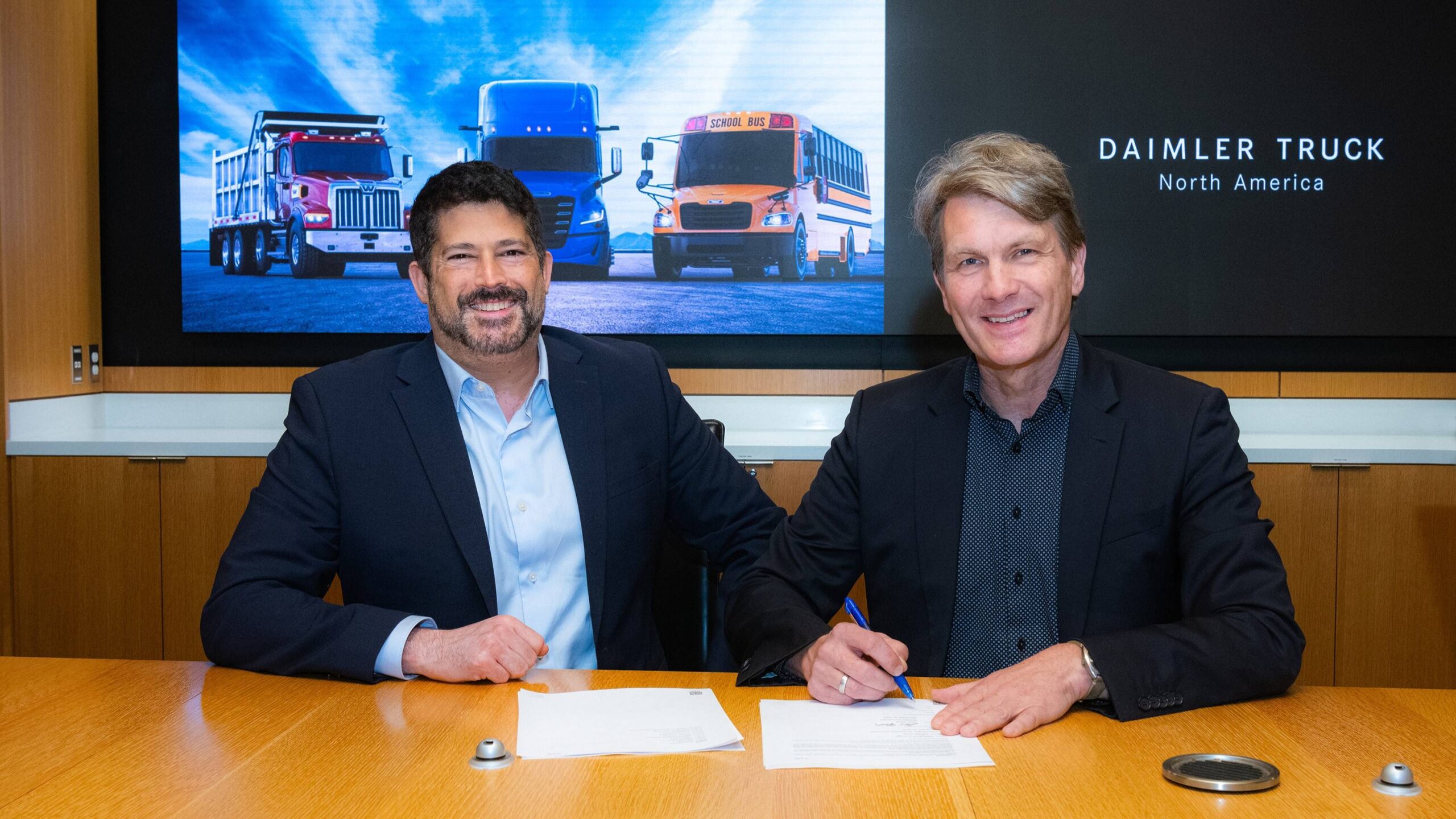 Daimler Truck Selects Innoviz LiDAR for L4 Autonomous Trucks